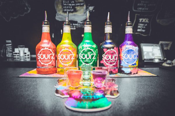 Sourz Spirited Apple Liqueur 700ml | Drinkland