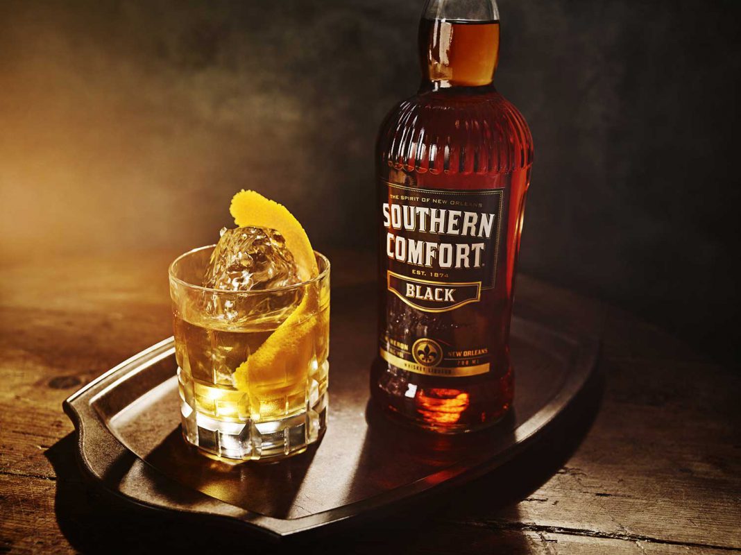 Southern Comfort Black 40% Louisiana Liqueurs 700mL | Drinkland